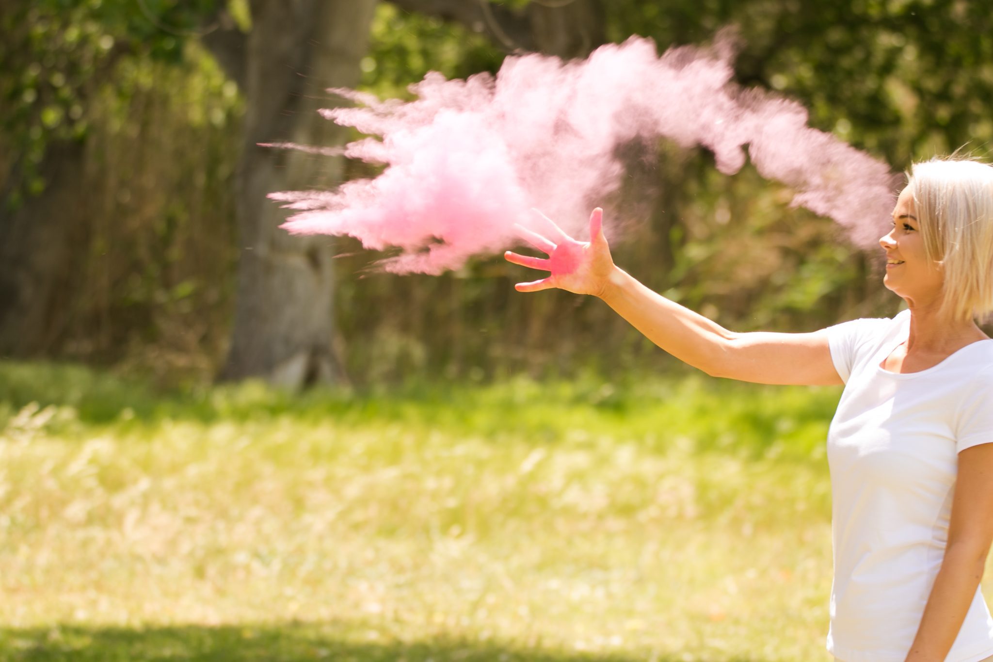 Fall Family Photoshoots with Color Powder