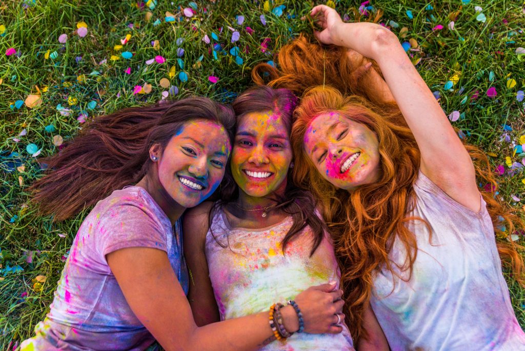 6 Ways to Make Your Party Pop | Color Powder Supply Co.