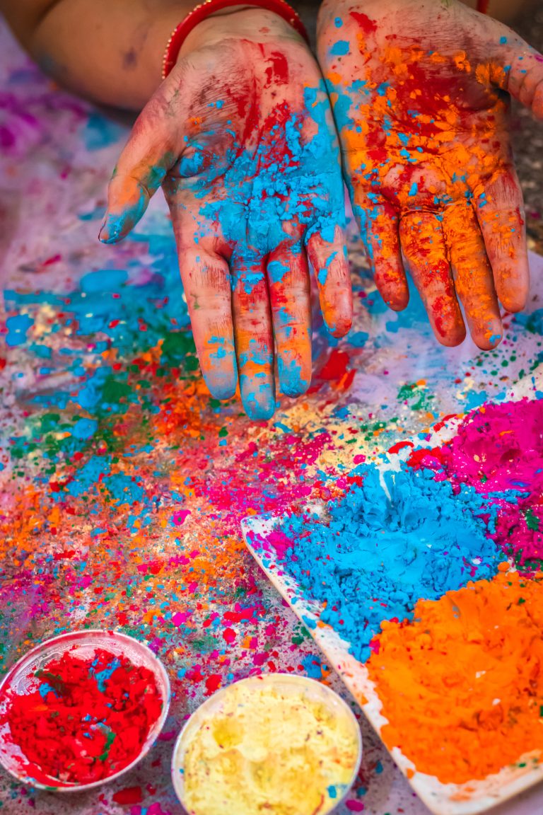 Beginner’s Guide to Buying Bulk Color Powder | Color Powder Supply Co.