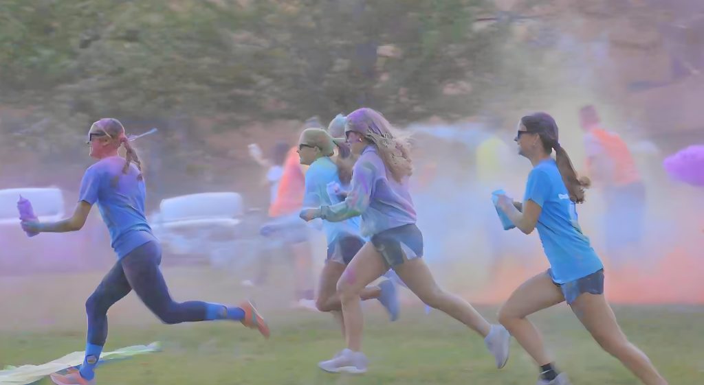 Youth Group Activities with Color Powder | Color Powder Supply